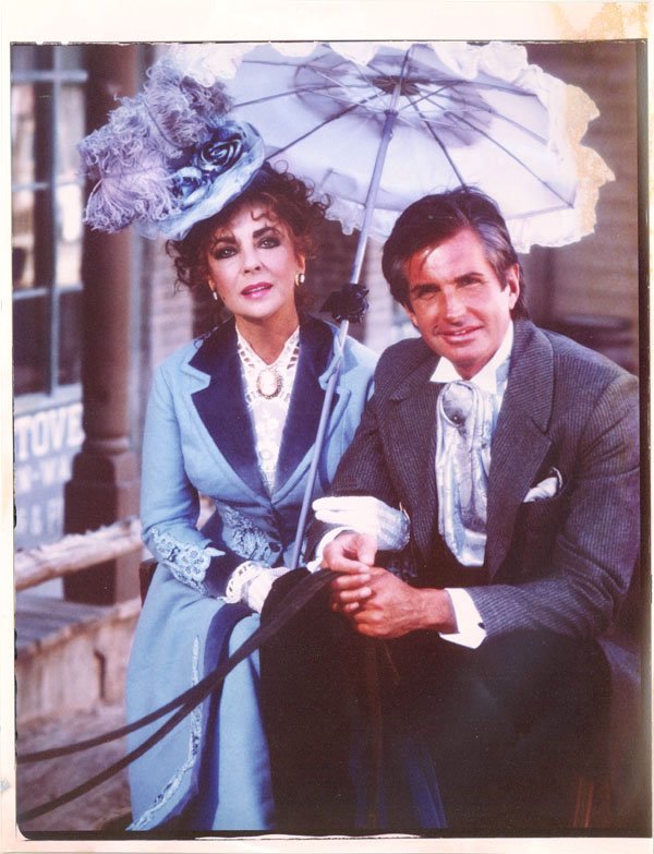 ELIZABETH TAYLOR & GEORGE HAMILTON Vtg 1987 Movie Photo