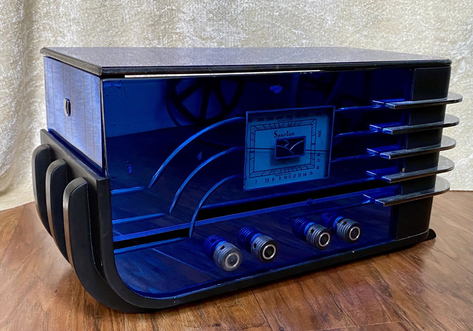 Sparton 558 Sled Radio