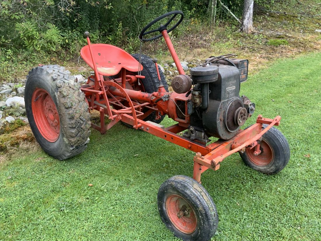 Country Squire 4186 Tractor 9HP Briggs & Stratton (#0057) on Oct 02 ...
