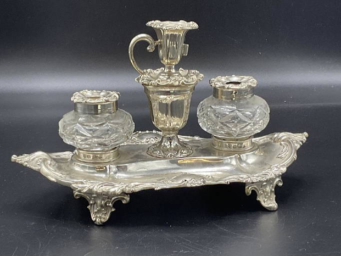 Henry Wilkinson & Co. English Sterling Silver Inkwell