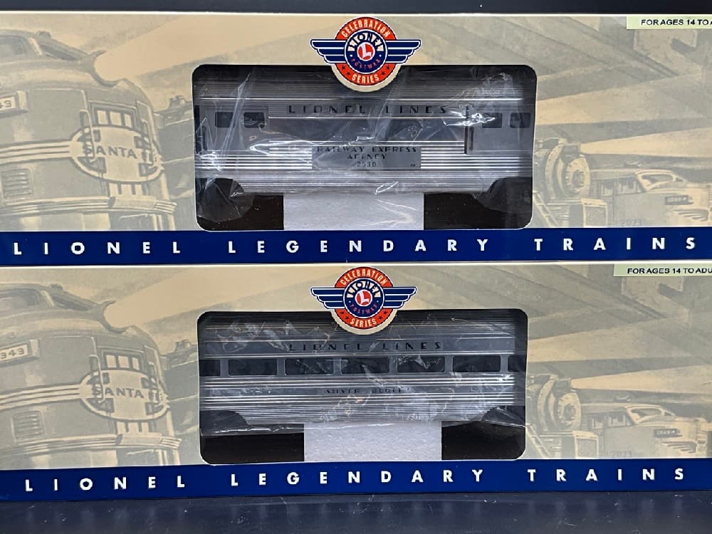 Lionel Lines Pwc Passenger Car 2- Pack *2534 Coach “silver Bluff ...