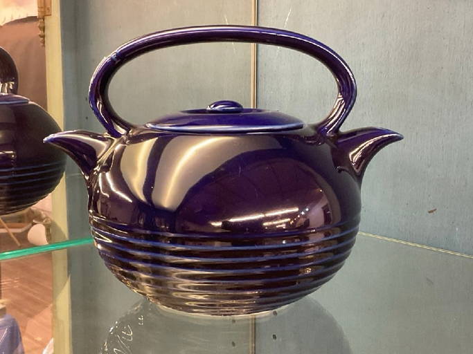 Double Spout Teapot By Twinspout Master