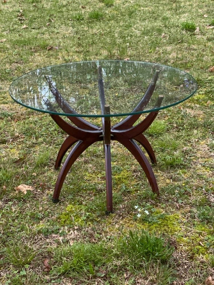 Mcm Glass Top Spider Leg Table Auction
