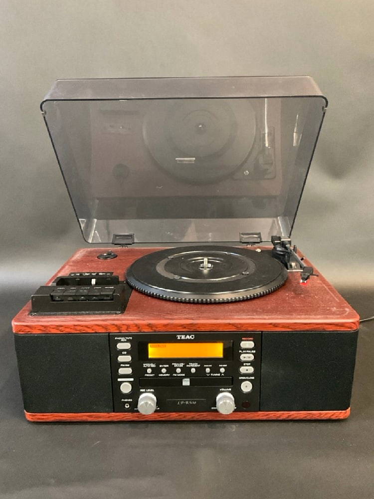 Teac Lp - R500 Record Player Auction