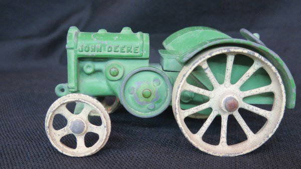 John Deere Toy Tractor Vindex C. 1929