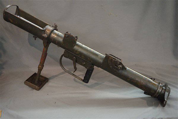 Ww2 British P.i.a.t Rocket Launcher