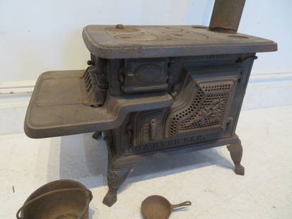 Charter Oak Cast Iron Heating Stove
