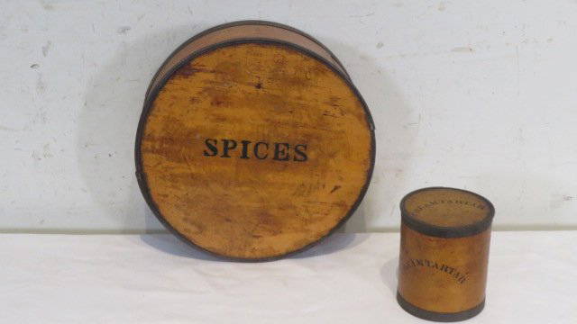 Wood Spice Set In Round Container With 8 Spices And One Extra Spice Auction
