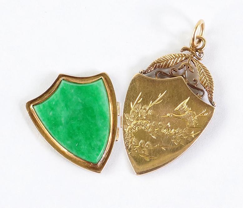 A Jade Locket. - Jun 17, 2020 | Susanin's Auctions in IL