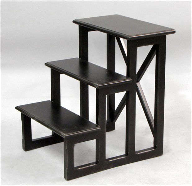 921105: CONTEMPORARY THREE-TIER STEP STOOL/SIDE TABLE.
