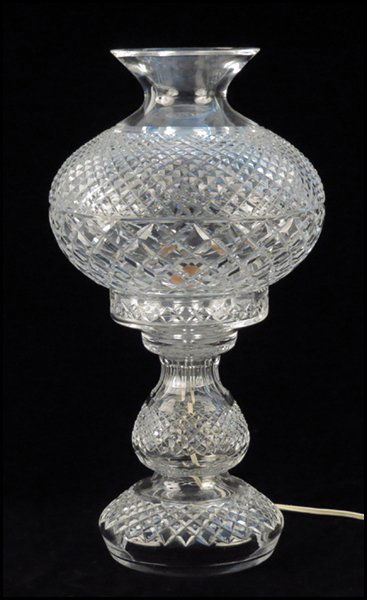 1152005: WATERFORD CRYSTAL HURRICANE LAMP.