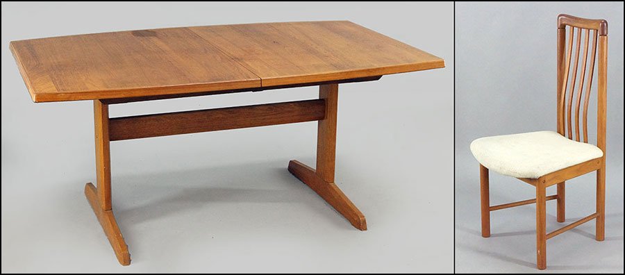 A D-SCAN TEAK DINING TABLE. - Oct 25, 2014 | Susanin's Auctions in IL