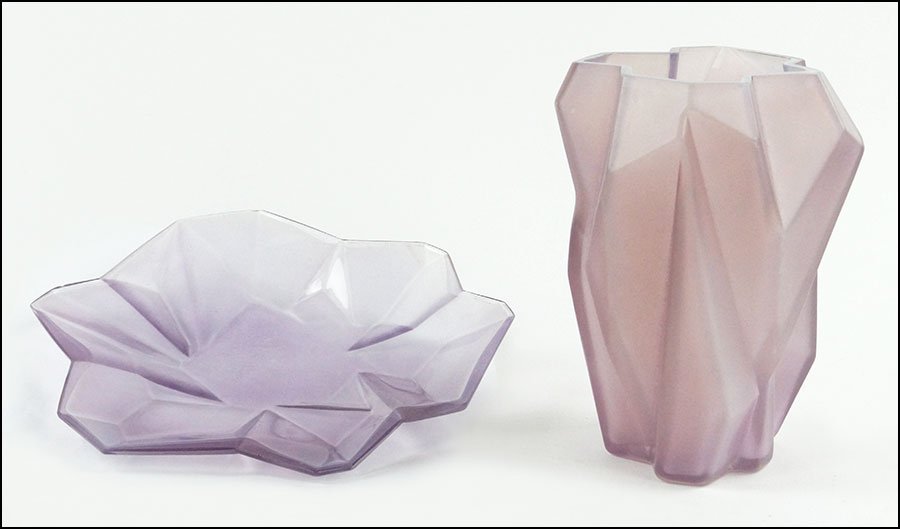 A CONSOLIDATED GLASS CO. 'RUBA ROMBIC' VASE.
