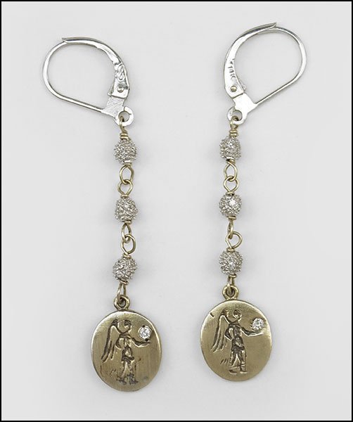 A PAIR OF DEVON MCCLEARY DIAMOND AND 14 KARAT WHITE - Apr 18, 2015 ...
