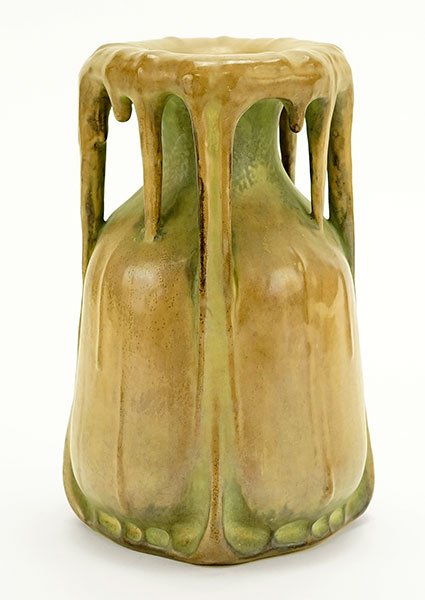 Eduard Stellmacher (Gernan, 1868-1929) An 'Edda' Vase.