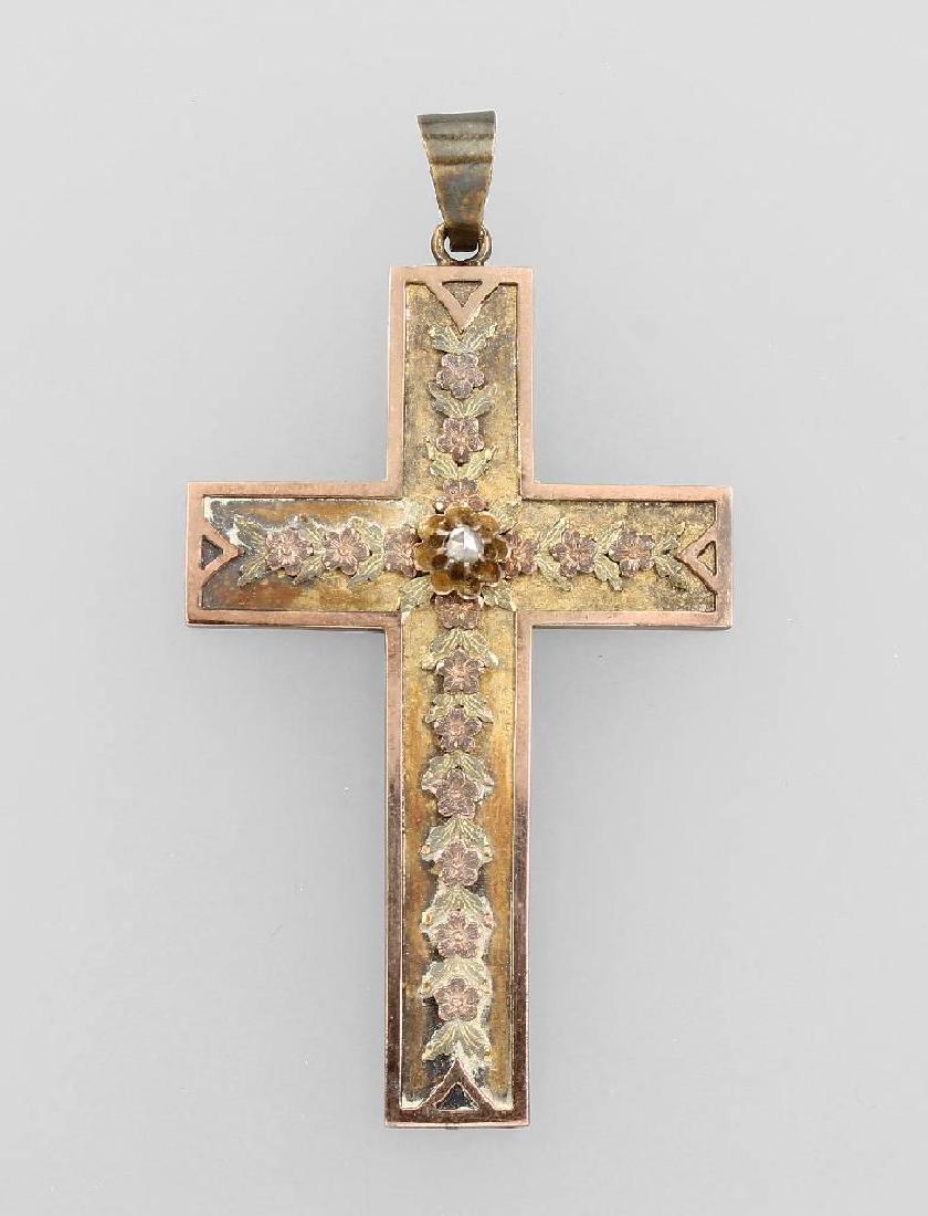 14 Kt Gold Crosspendant With Diamond