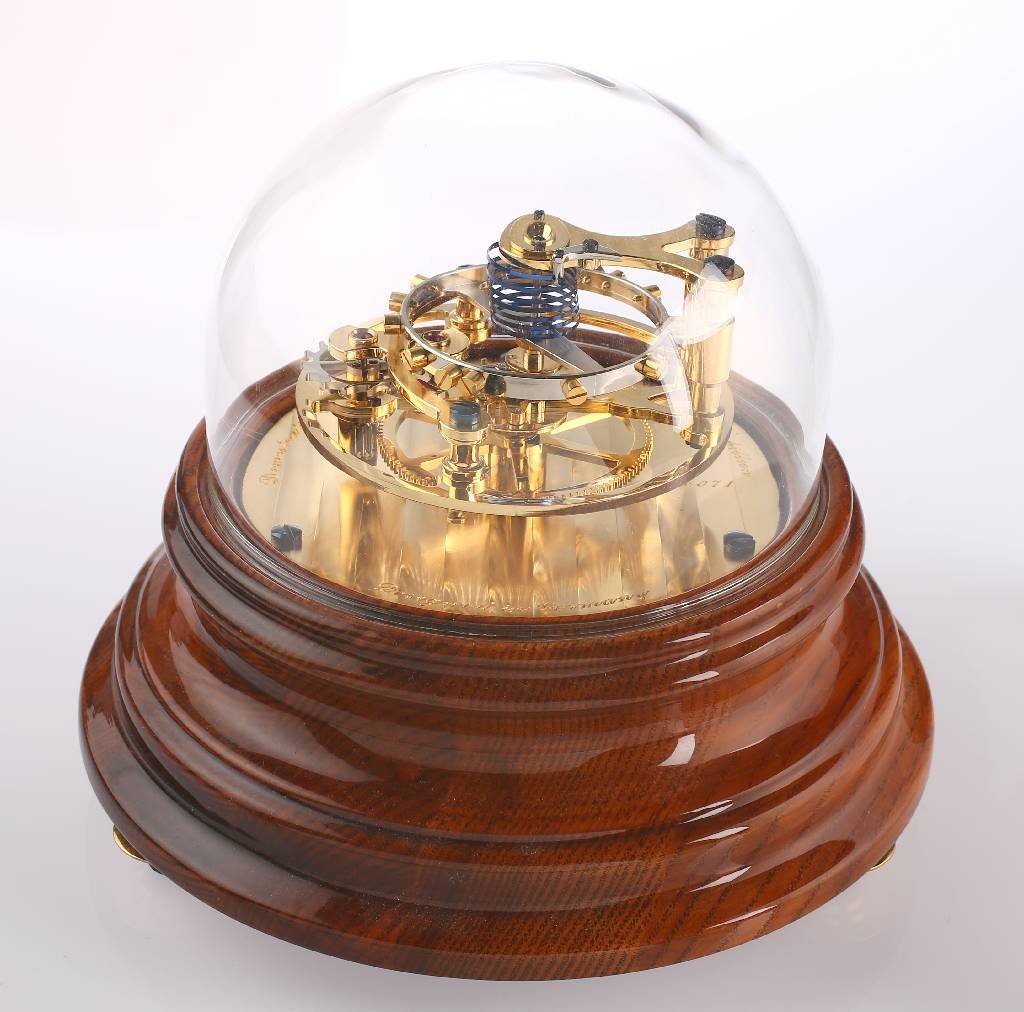 Flying tourbillon escapement model with lever