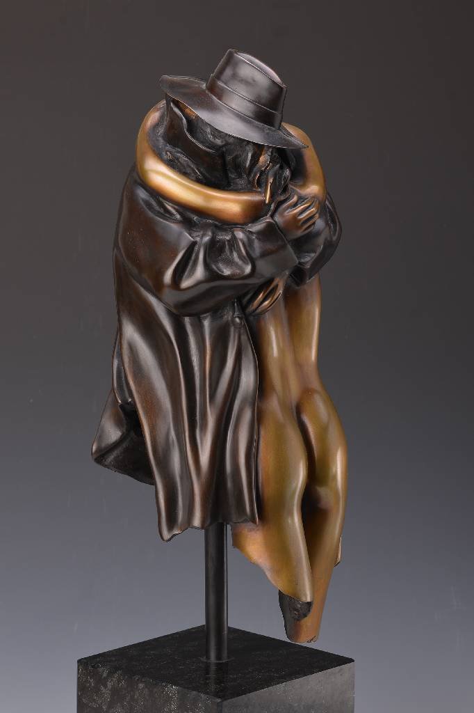 Bruno Bruni, Il Ritorno, bronze sculpture, signed