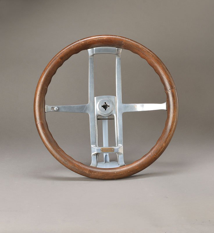 'FAT MAN' Steering Wheel, USA - Mar 26, 2016 | Henry's Auktionshaus AG ...
