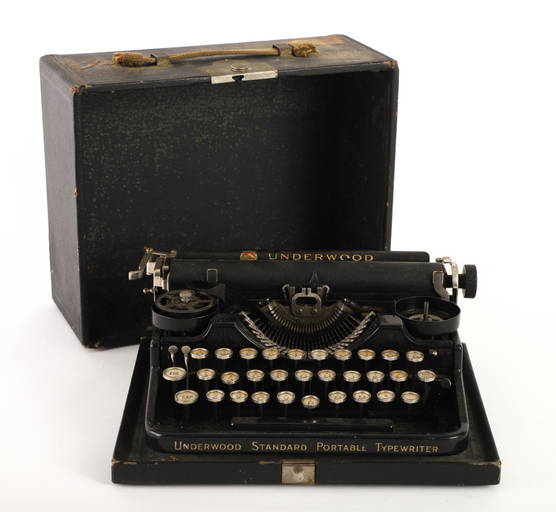 Underwood Standard Portable Typewriter