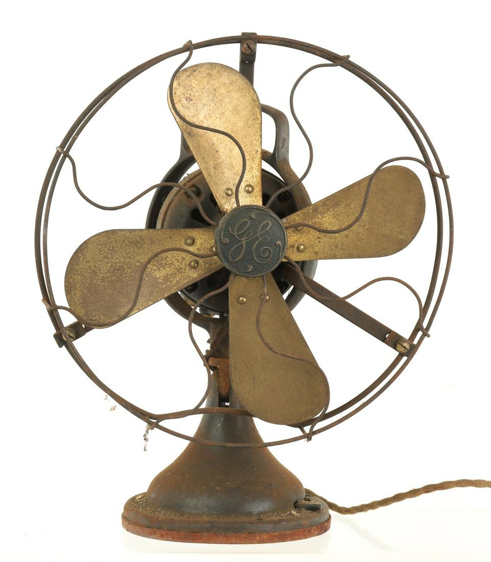 Early (20th C) General Electric Oscillating Fan