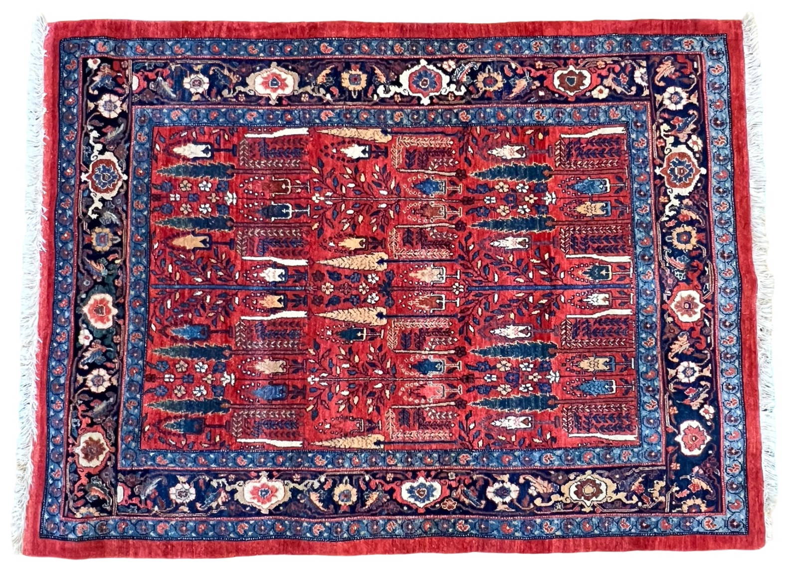 Fine Mid Century Vintage Persian Bidjar Area Rug Auction