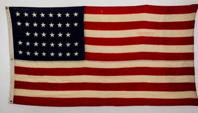 (38) STAR AMERICAN FLAG PATENTED APRIL 26, 1870.
