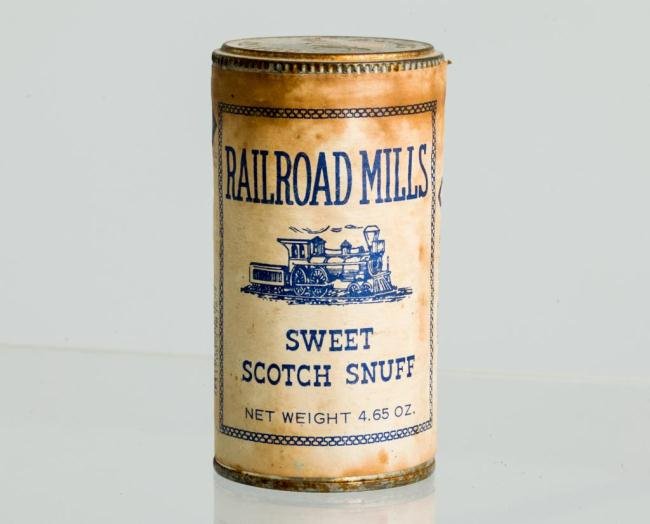 Helme "railroad Mills Sweet Scotch Snuff"