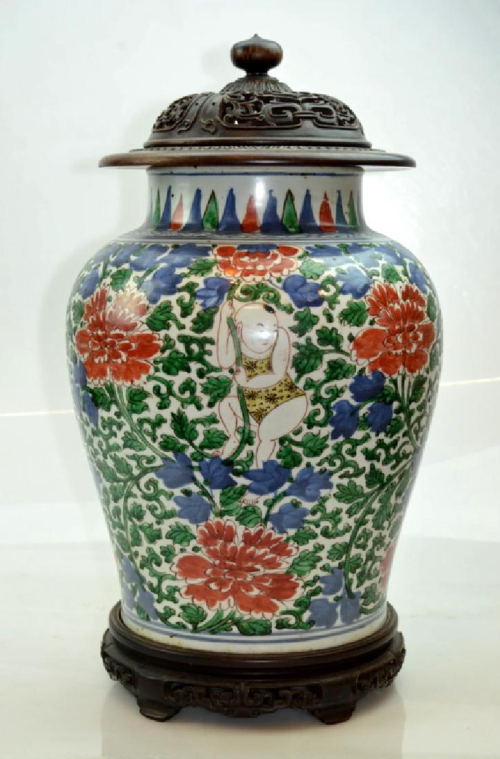 Lg Chinese Transitional Wucai Porcelain Jar