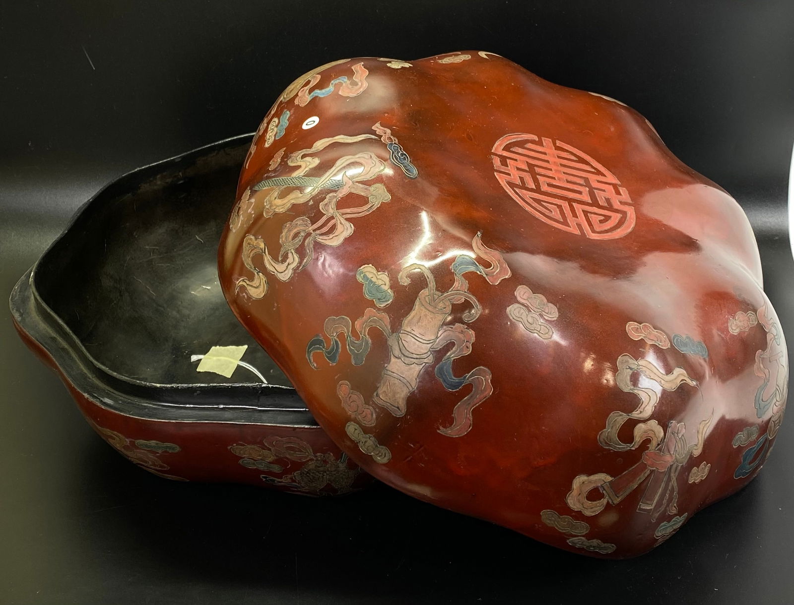 Large Chinese Red & Black Lacquer Gourd Box Auction