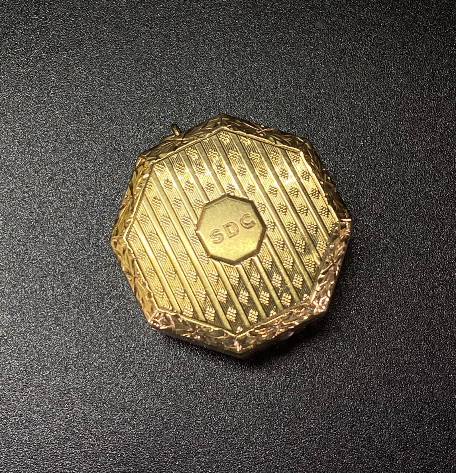 Vintage Tiffany & Co 14k Sm Octagonal Compact Box Auction