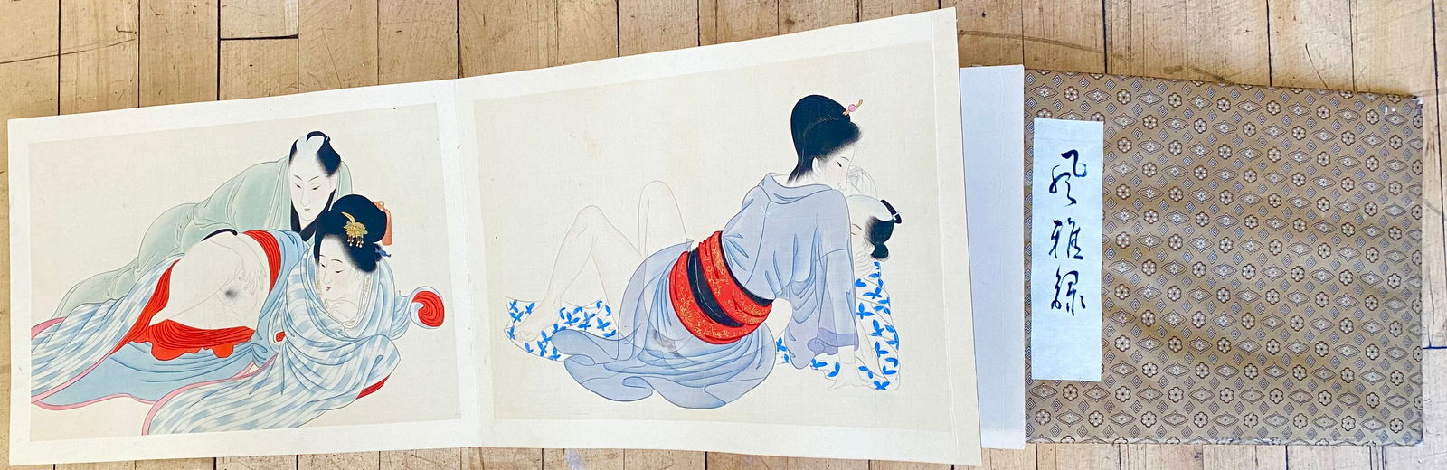 14 Japanese Shunga Album Paintings On Silk Auction