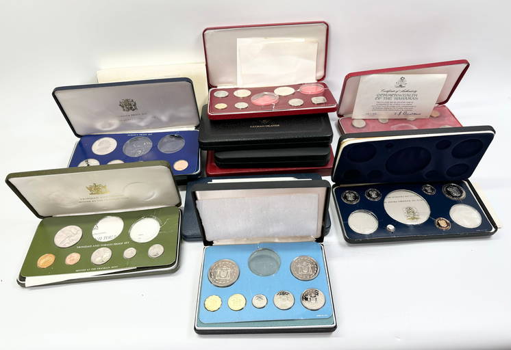 12 Franklin Mint Boxed Coin Sets 1975 76