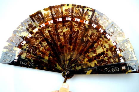 Antique Chinese Tortoise Shell Fan