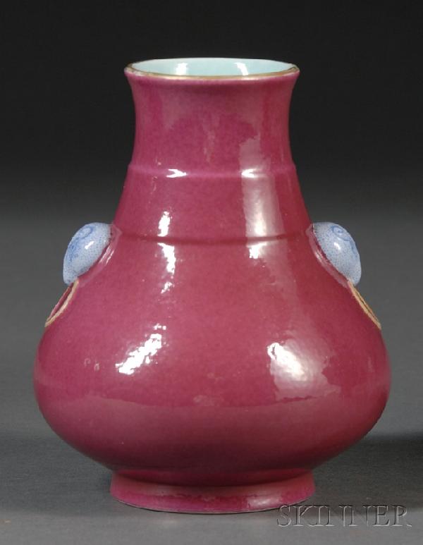 1534: Magenta Vase, China, 19th century, of hu shape, f