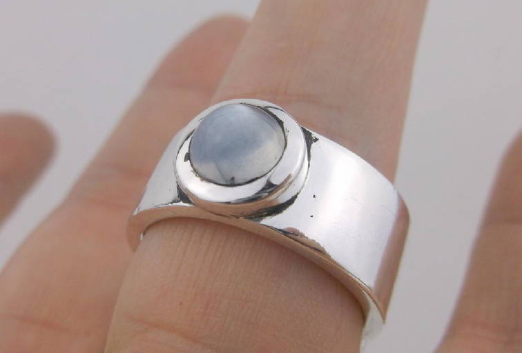Heavy Sterling Silver Mens Moonstone Ring 11