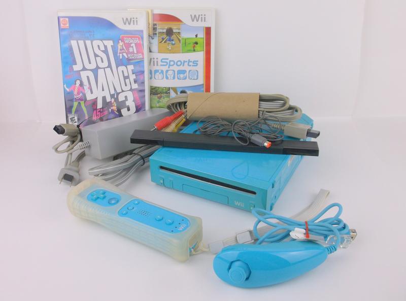 Nintendo Wii Console Bundle Motion Plus & Games