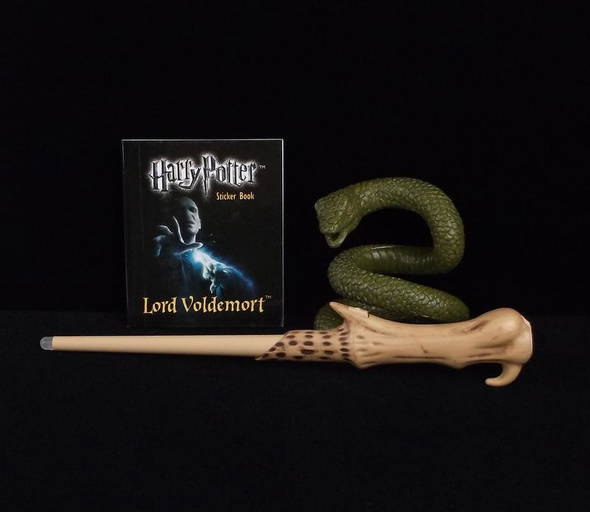 New Harry Potter Lord Voldemorts Snake Wand - Dec 11, 2022 | Sabertooth ...