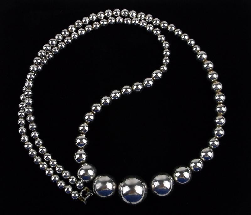 Stunning Vintage Navajo Sterling Silver Ball Necklace 30"