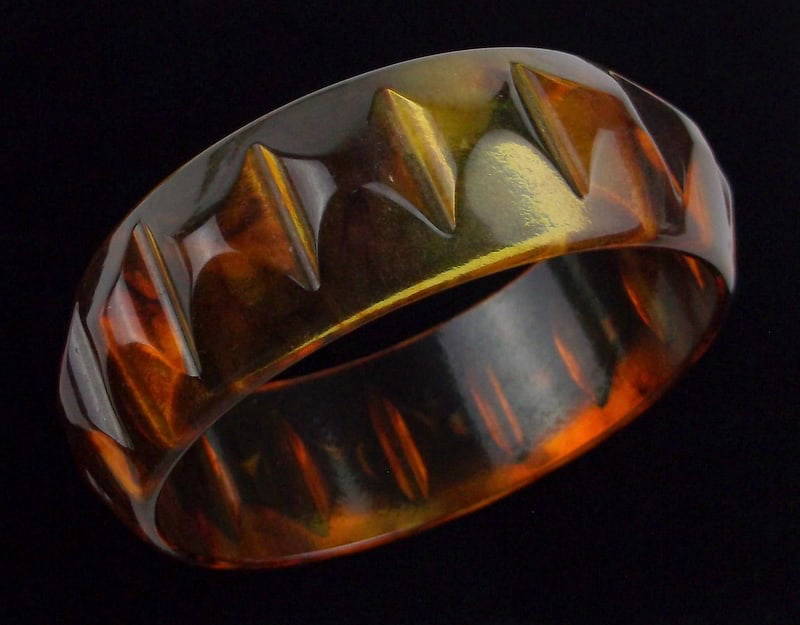 Mint Vint 1950s Amber Fire Lucite Bangle Bracelet Auction