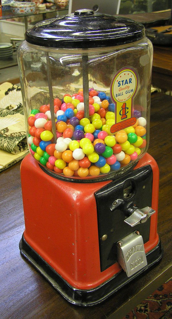 4147: Vintage "Star" 1 cent gumball machine