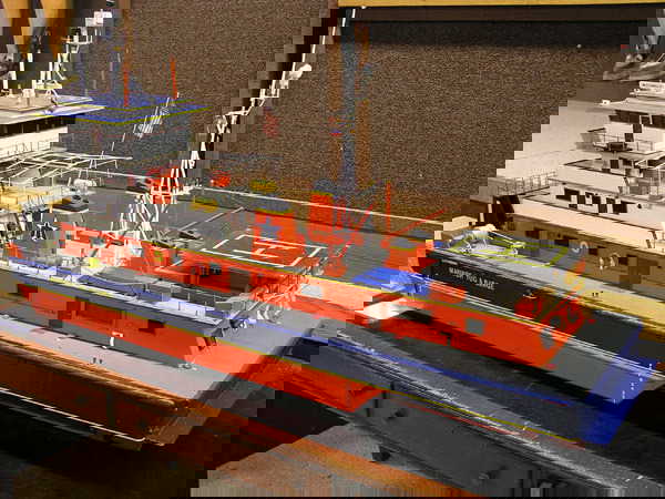 116A: Remote control tug boat, scale model