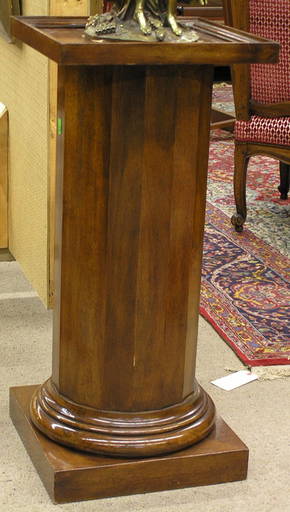 British Victorian Mahogany Pedestal