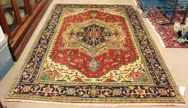 2138: Agra Serapi carpet