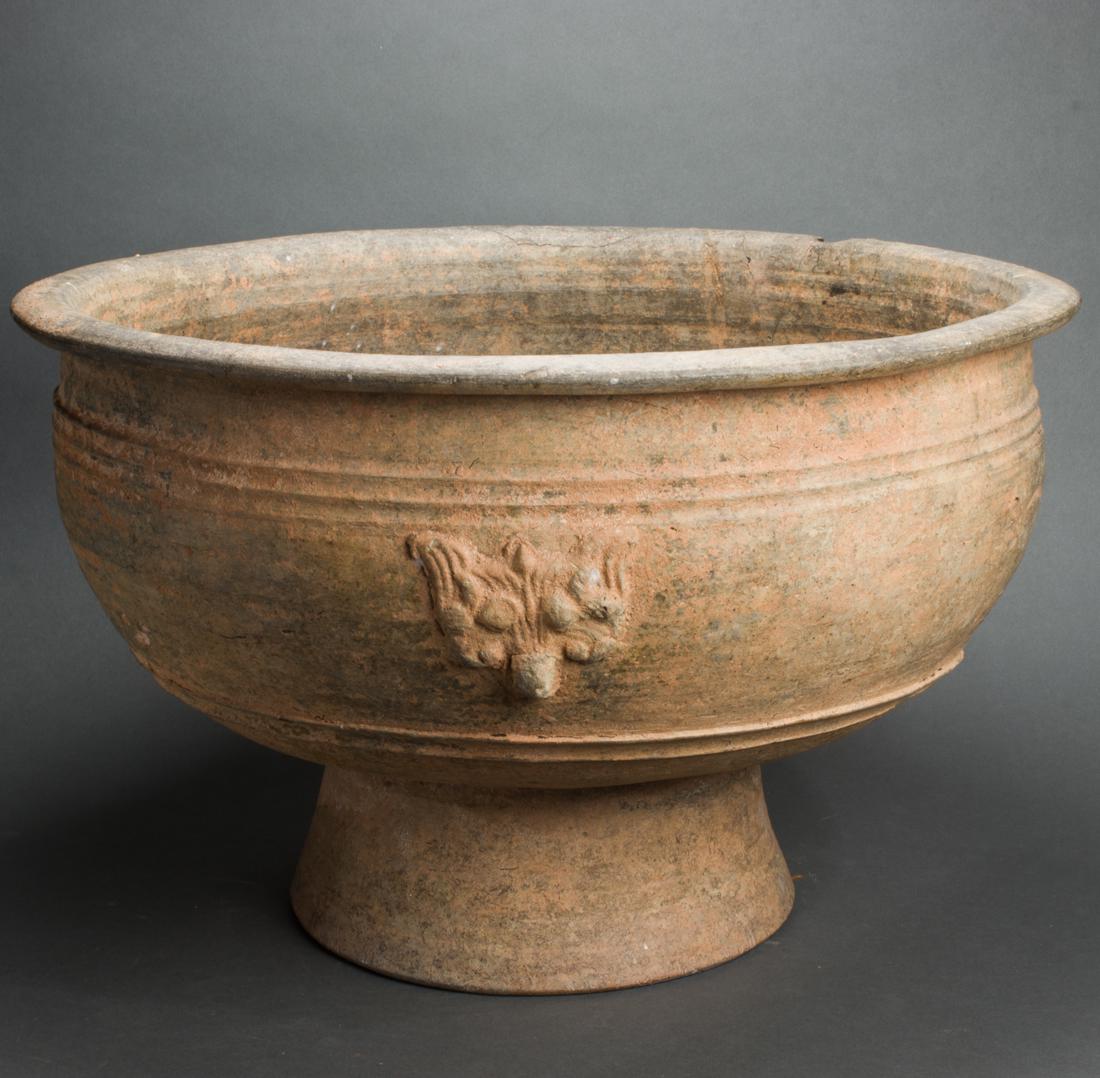 Chinese Han Dynasty Pottery Basin Auction