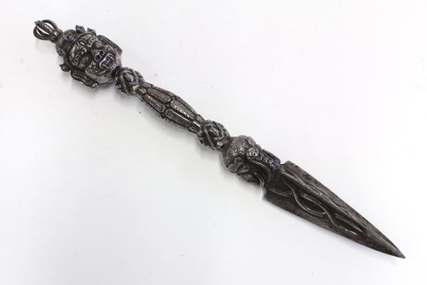 3040: Himalayan/Tibetan Phurba Ritual Dagger