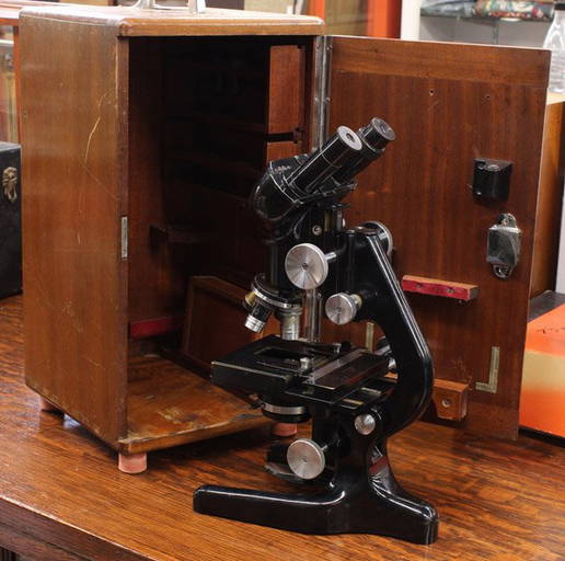 W. Watson and Sons binocular microscope - Aug 11, 2012 | Clars Auction ...