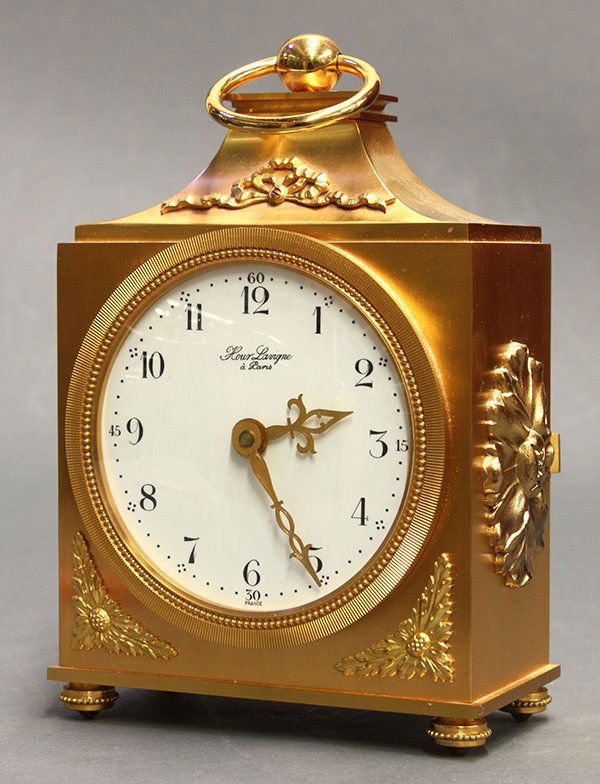 French Hour Lavigne dresser clock