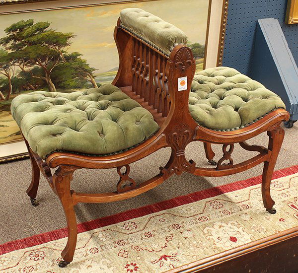 Late Victorian mahogany courting chair