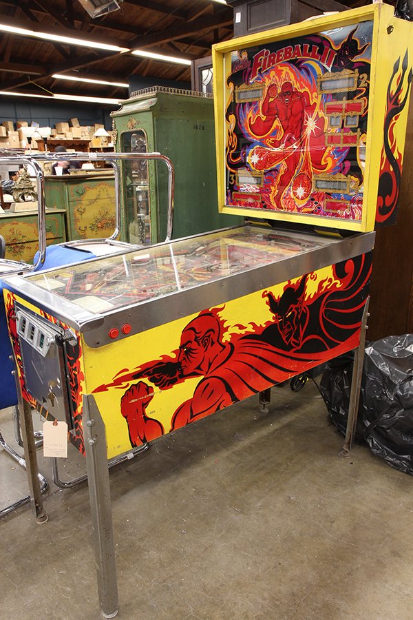 Bally's Fireball Ii Pinball Machine